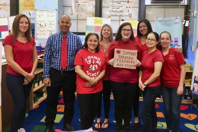 Wearing red for Chicago teachers