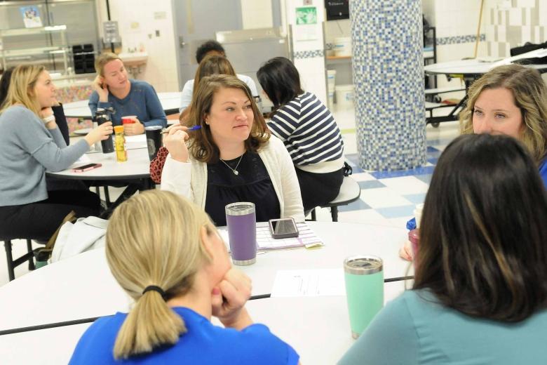 ‘Teach-ins’ prepare educators for contract fight