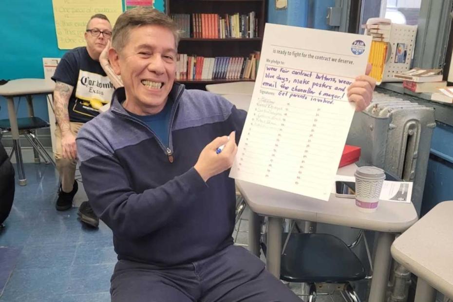 ‘Teach-ins’ prepare educators for contract fight