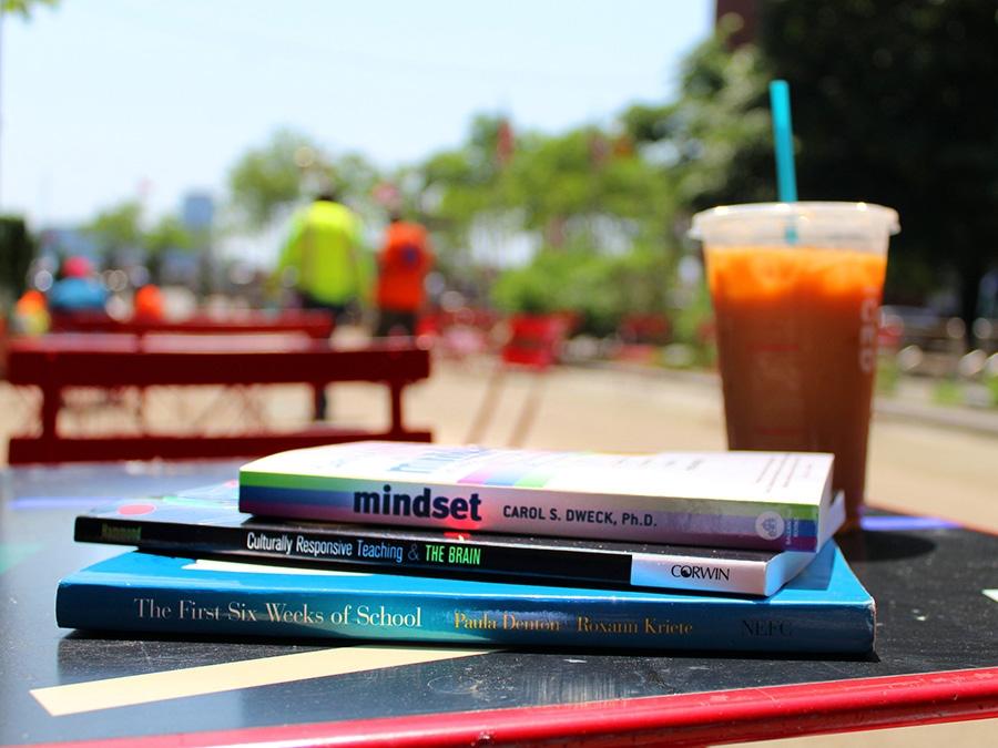 Rest, recharge and read