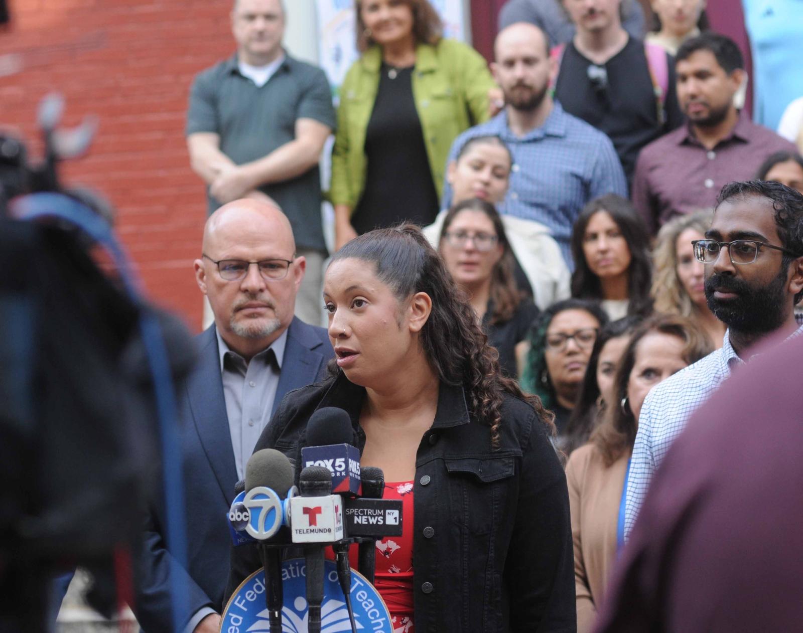 UFT celebrates class size milestone
