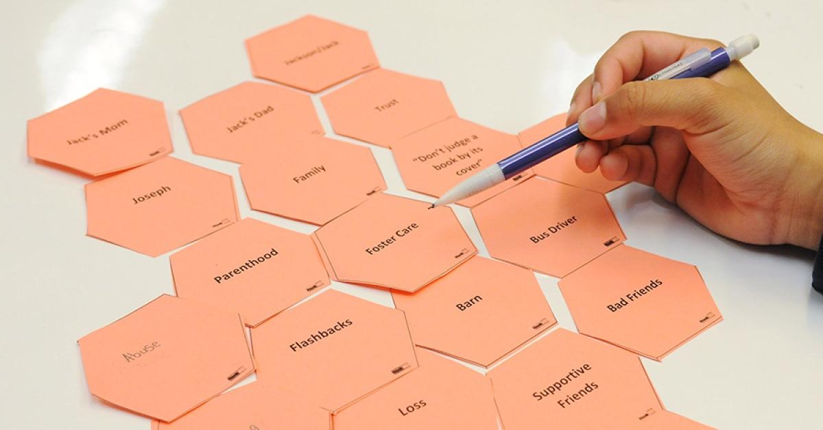 Make connections with hexagonal thinking